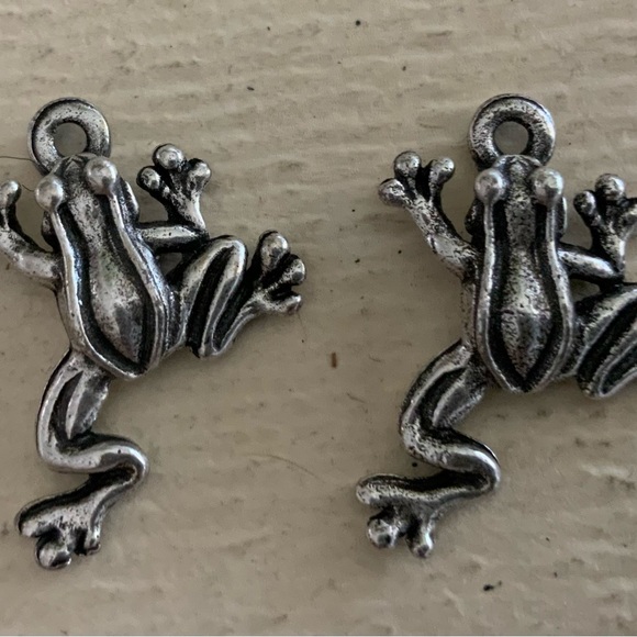 Other | 25 Vintagecustom Designed Frogs | Poshmark